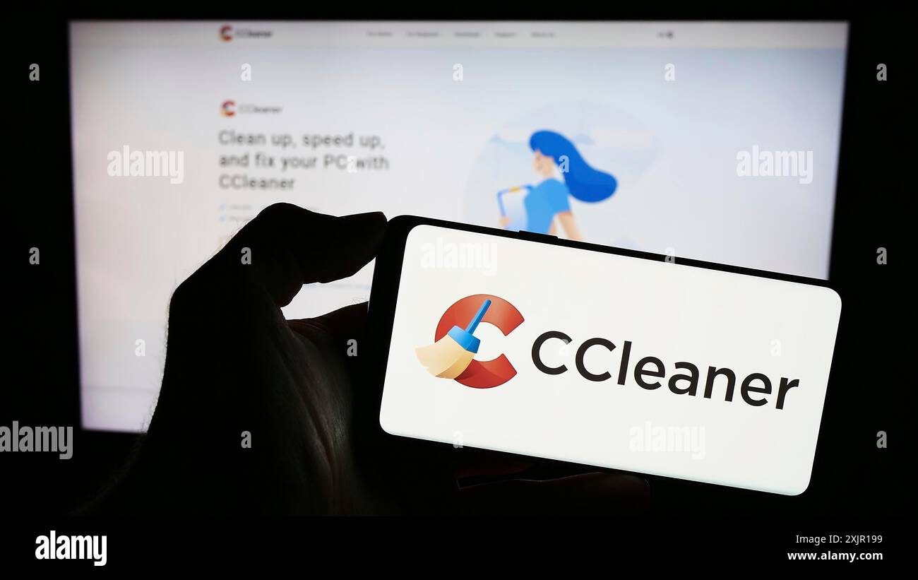 Ccleaner logo hi-res stock photography and images - Alamy