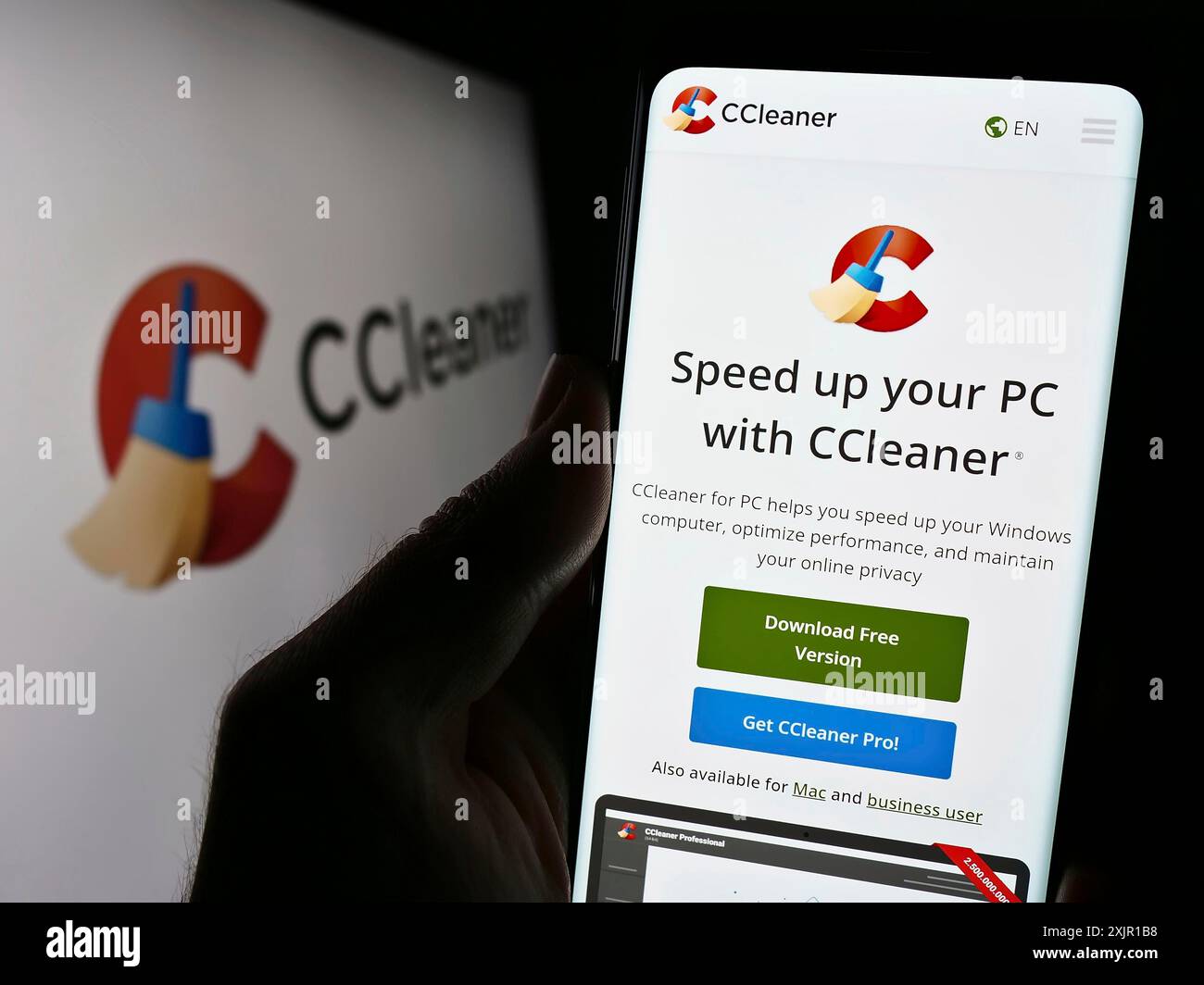 Ccleaner logo hi-res stock photography and images - Alamy
