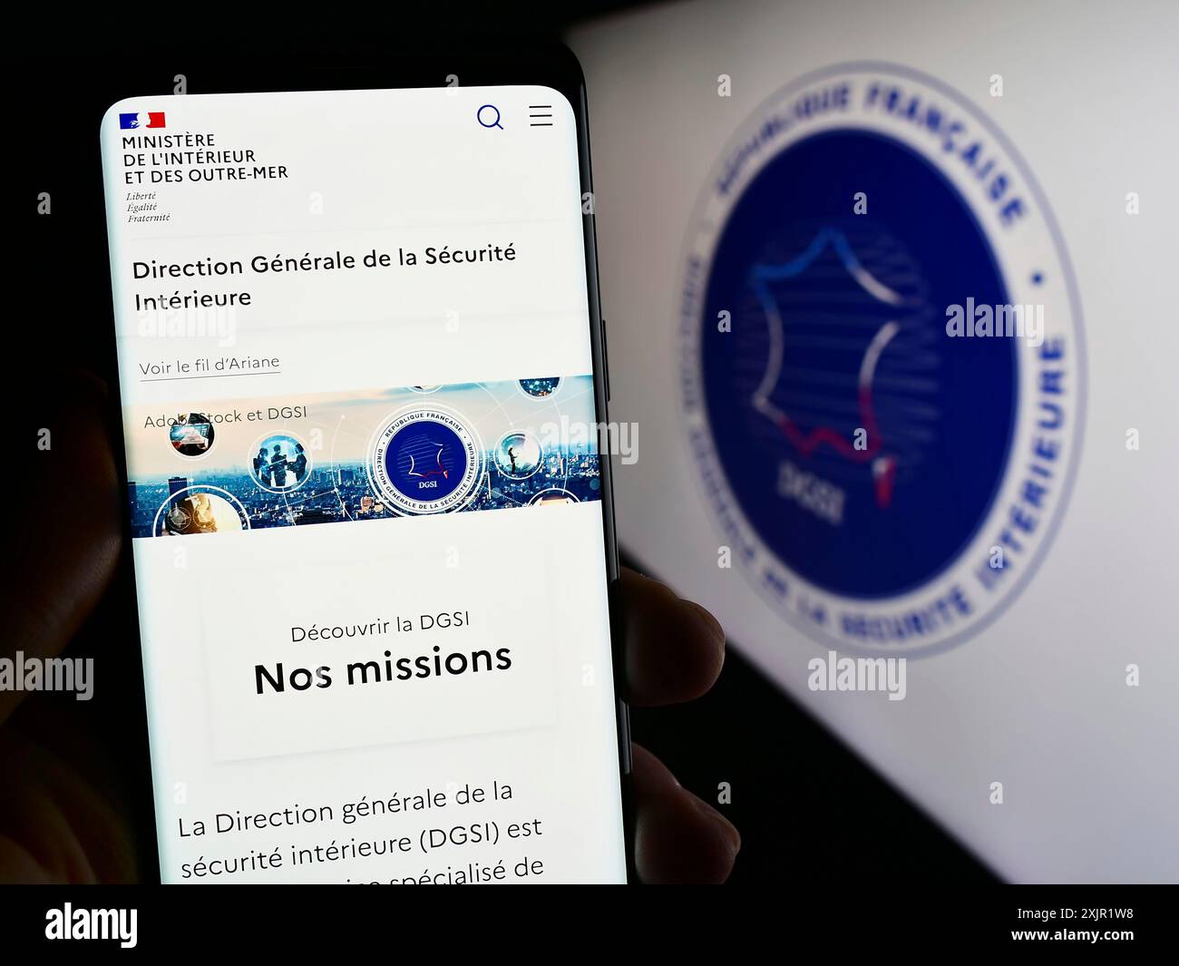 Direction generale de la securite hi-res stock photography and images ...