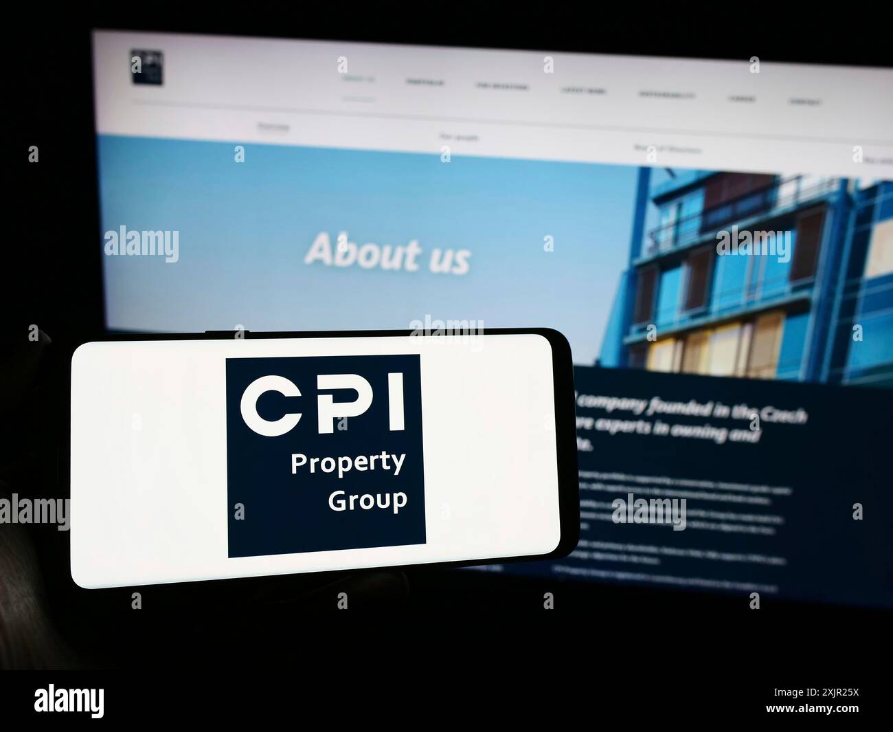 Real estate property group logo hi-res stock photography and images - Alamy