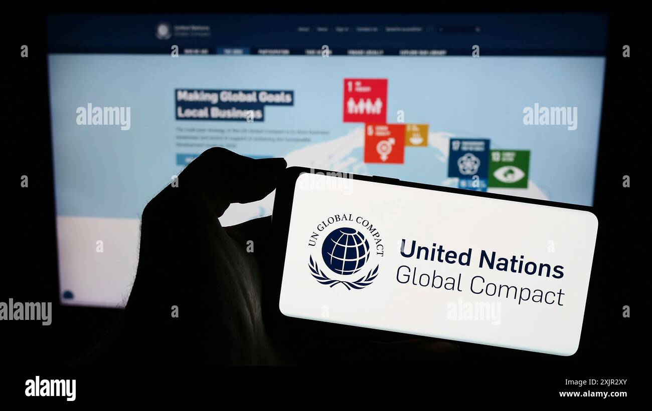 Un global compact hi-res stock photography and images - Alamy