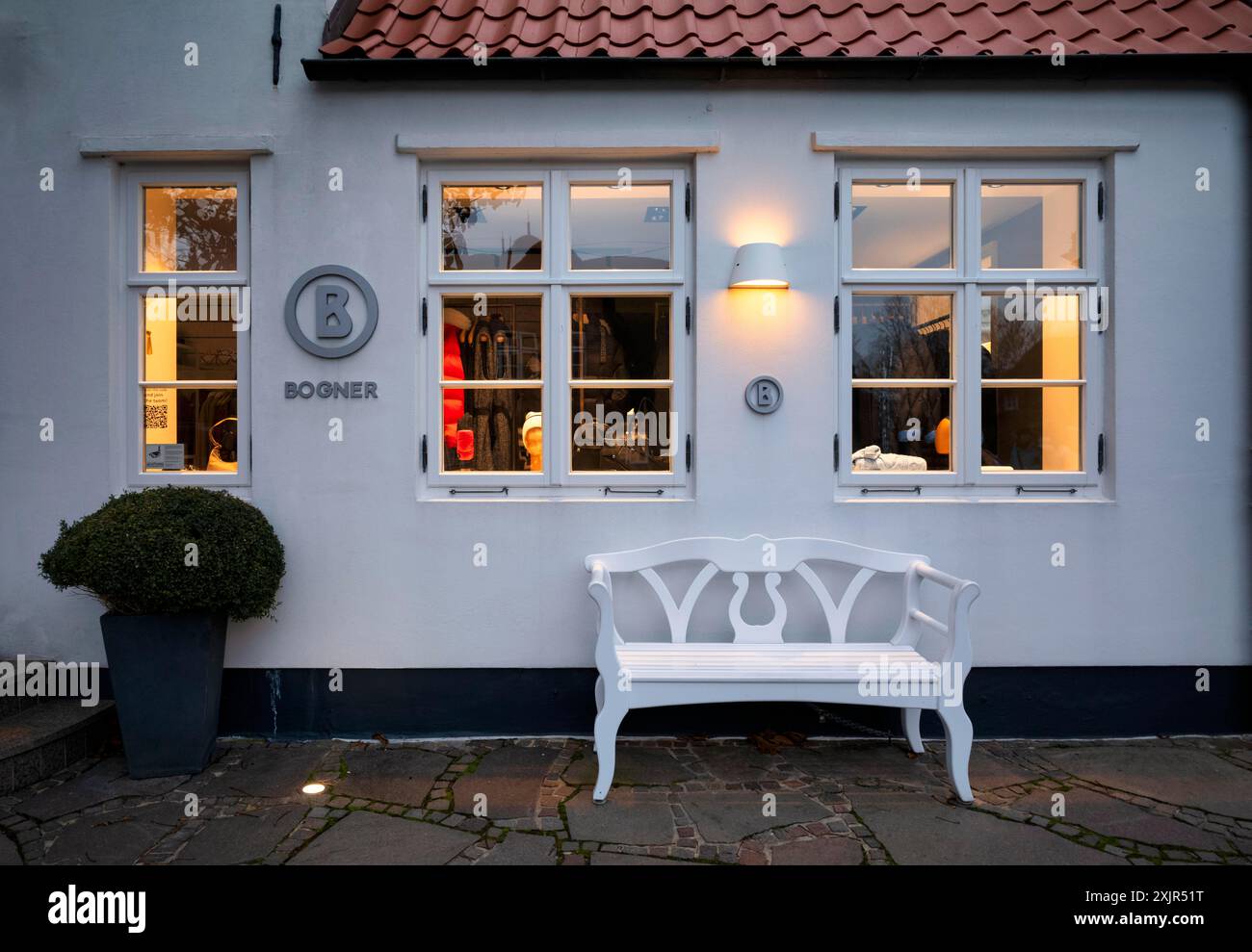 Shop, luxury label, Bogner, logo, Keitum, North Sea island of Sylt ...