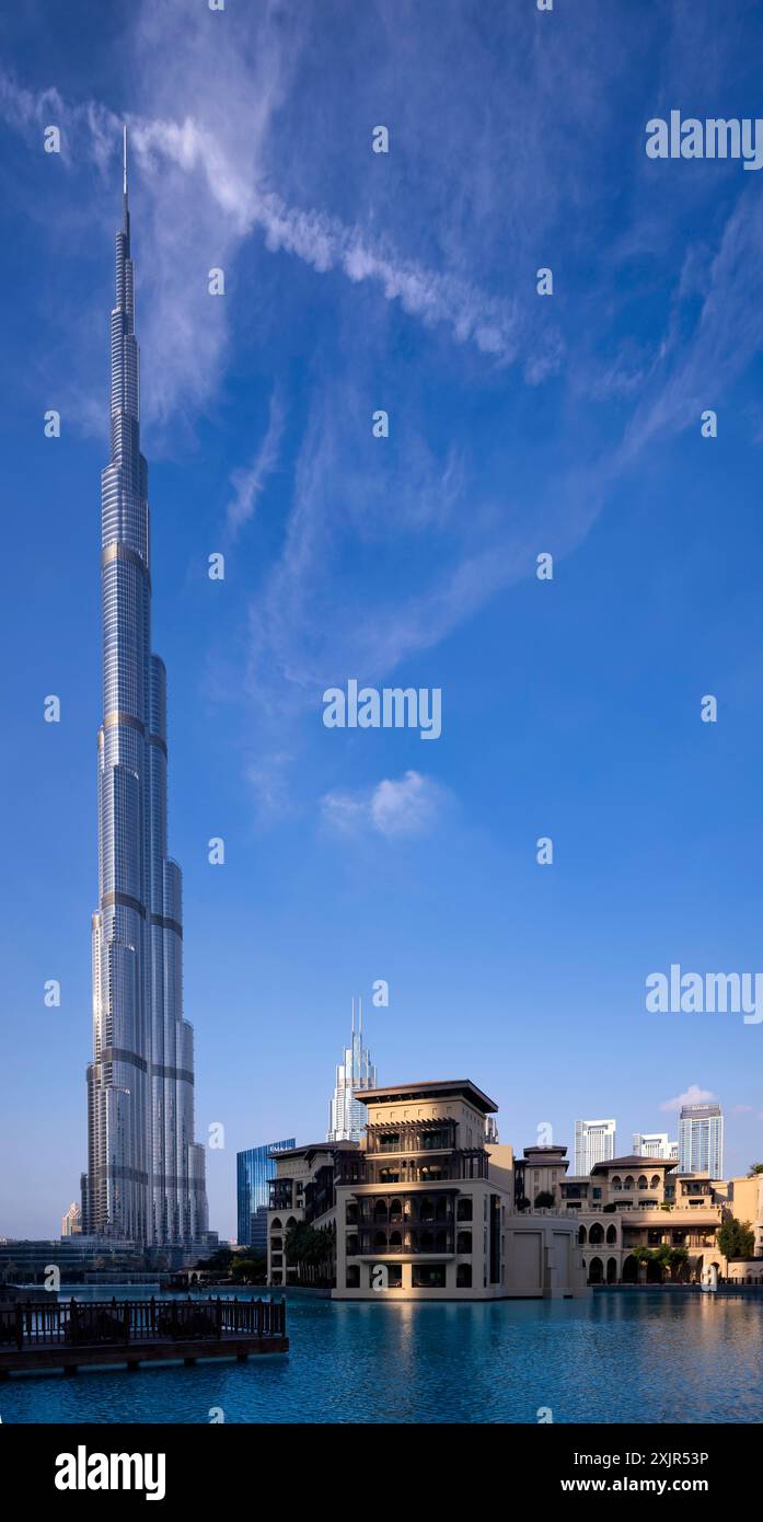 Burj Khalifa, Souk Al Bahar, Shopping Centre, Lake Burj Khalifa, Logo ...