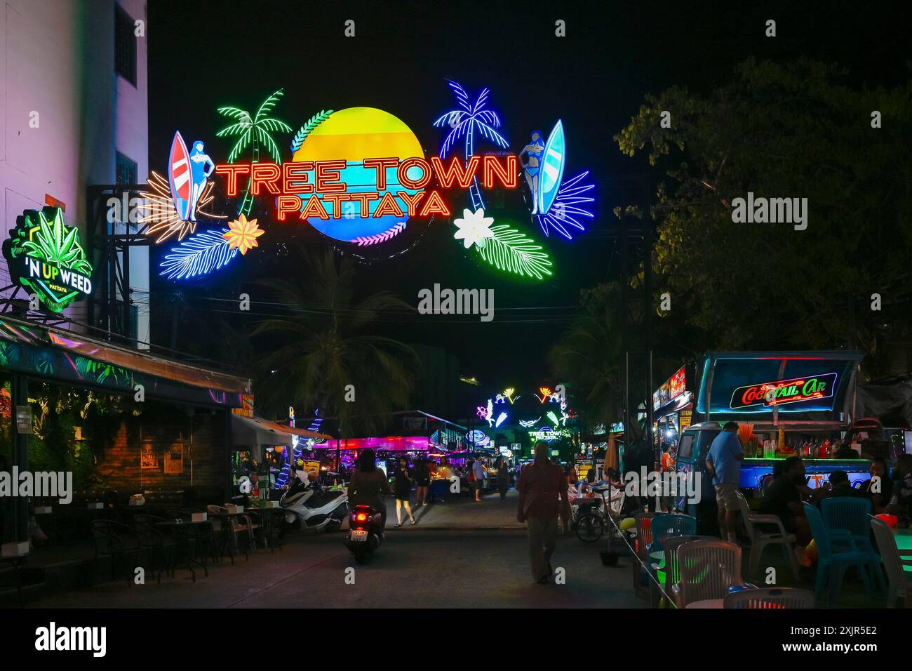 Nightlife Tree Town Pattaya Stock Photo - Alamy
