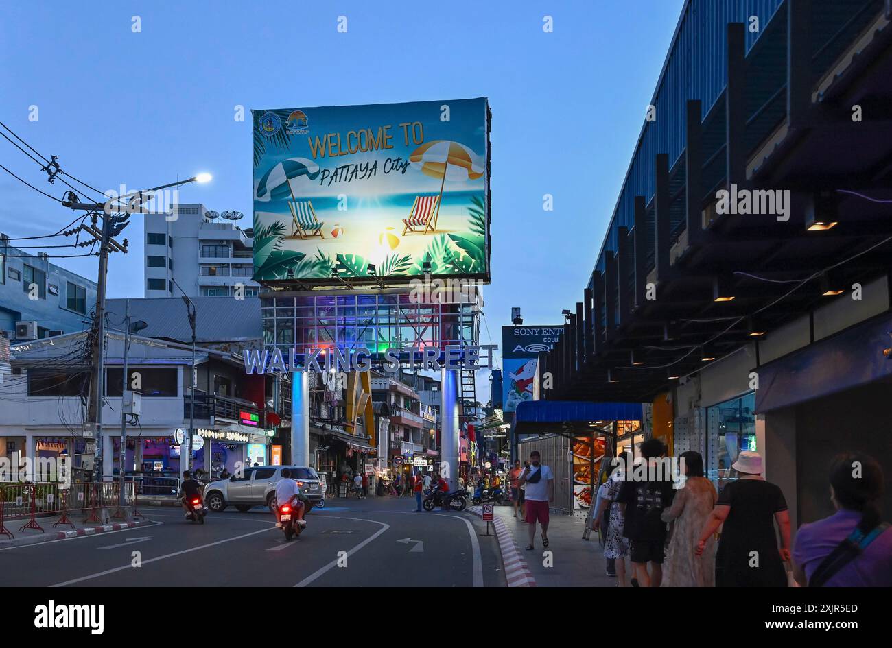 Sign Walking Street Pattaya Stock Photo - Alamy