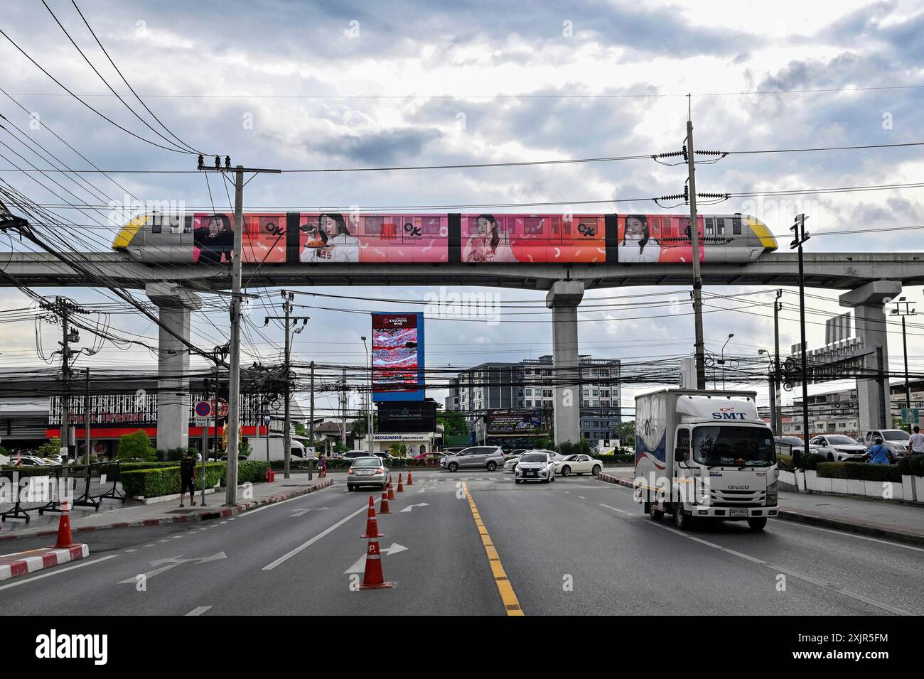 Road transport MRT Skytrain Stock Photo - Alamy
