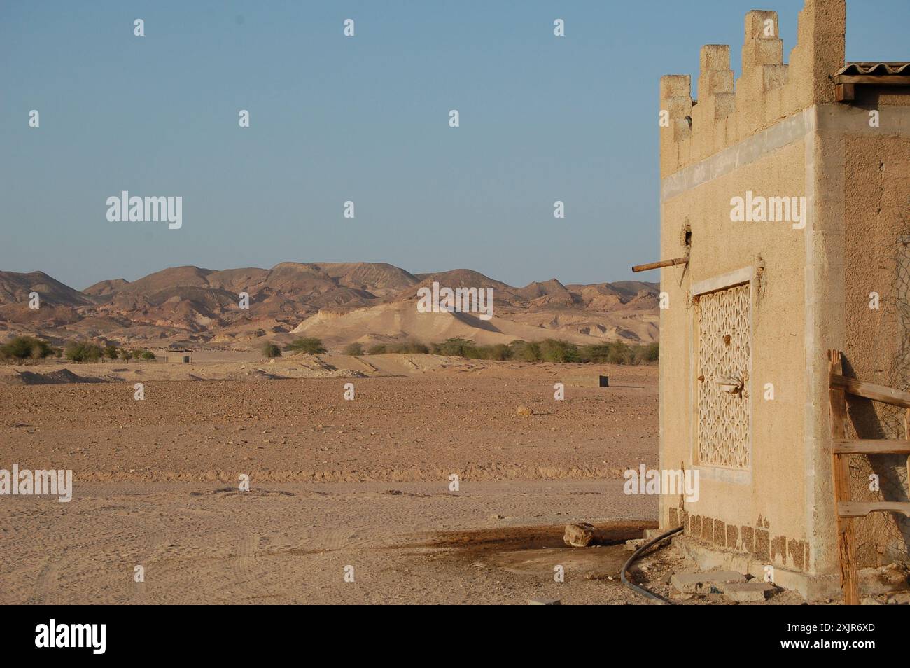 Salt dome al dhafra hi-res stock photography and images - Alamy