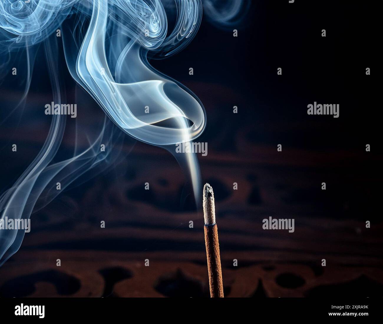 Ethereal smoke patterns hi-res stock photography and images - Alamy