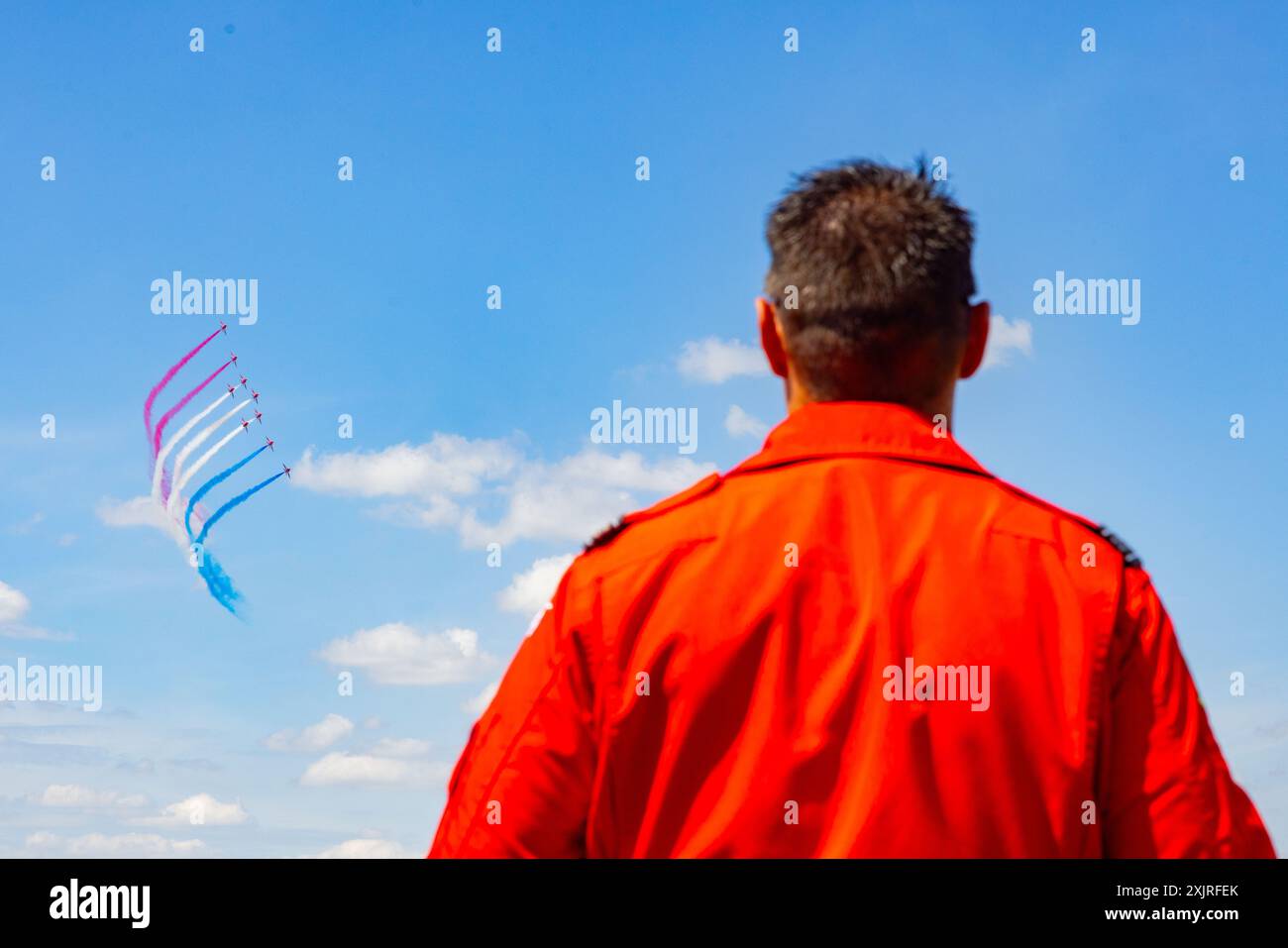 Fairford, UK. 19 JUL, 2024. Graeme Muscat, Red 10, watches over the Red ...