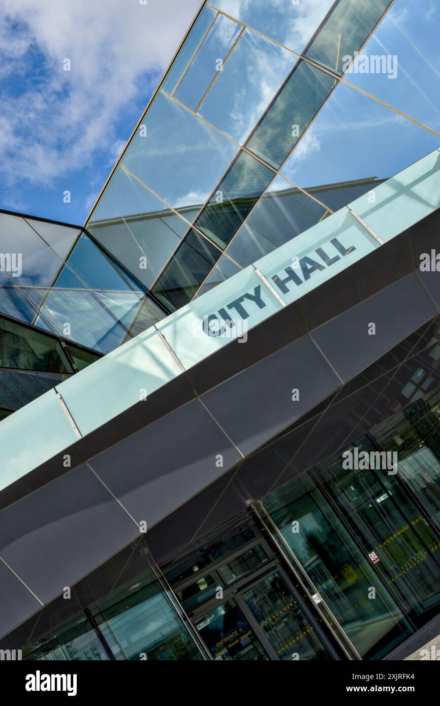 City Hall London, Political Seat Of The Mayor Of London, Royal Victoria ...