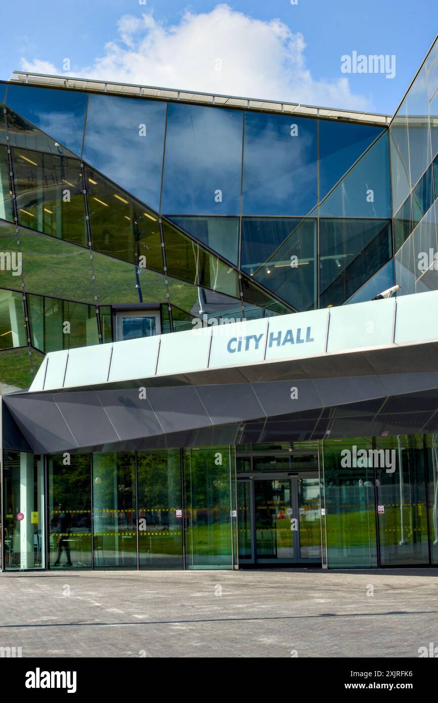 City Hall London, Political Seat Of The Mayor Of London, Royal Victoria ...
