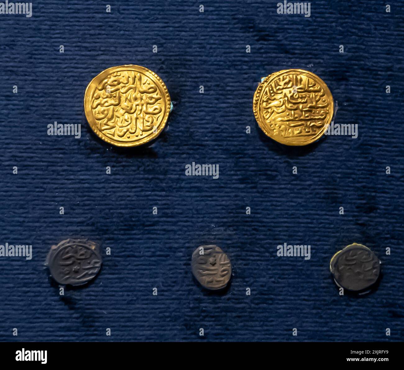 Ottoman coins, Süleyman I The Magnificent (1520-1566 Stock Photo - Alamy