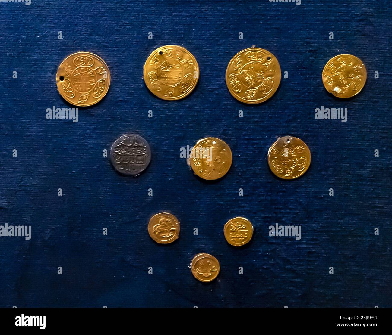 Ottoman coins, Mahmud II (1807 - 1839 Stock Photo - Alamy