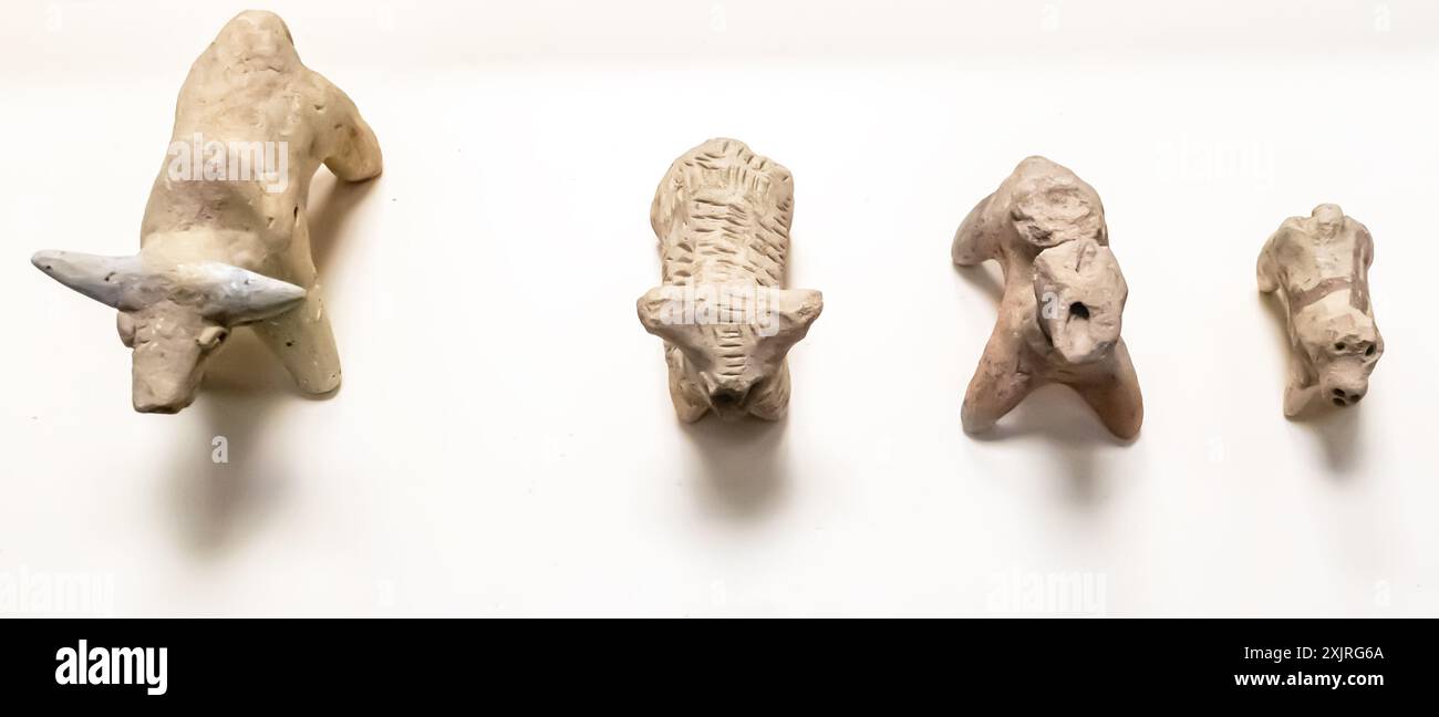 Terracotta animal figurines, Bronze age, Lidar Höyük archaeological ...