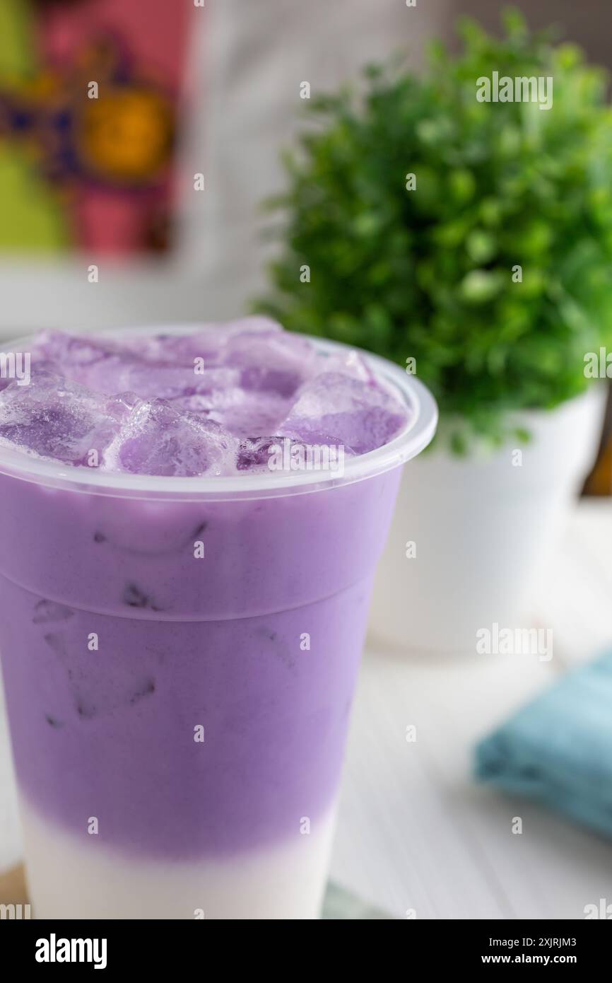 Taro tea hi-res stock photography and images - Alamy