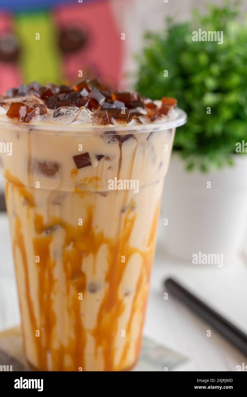 Jelly milk tea hi-res stock photography and images - Alamy