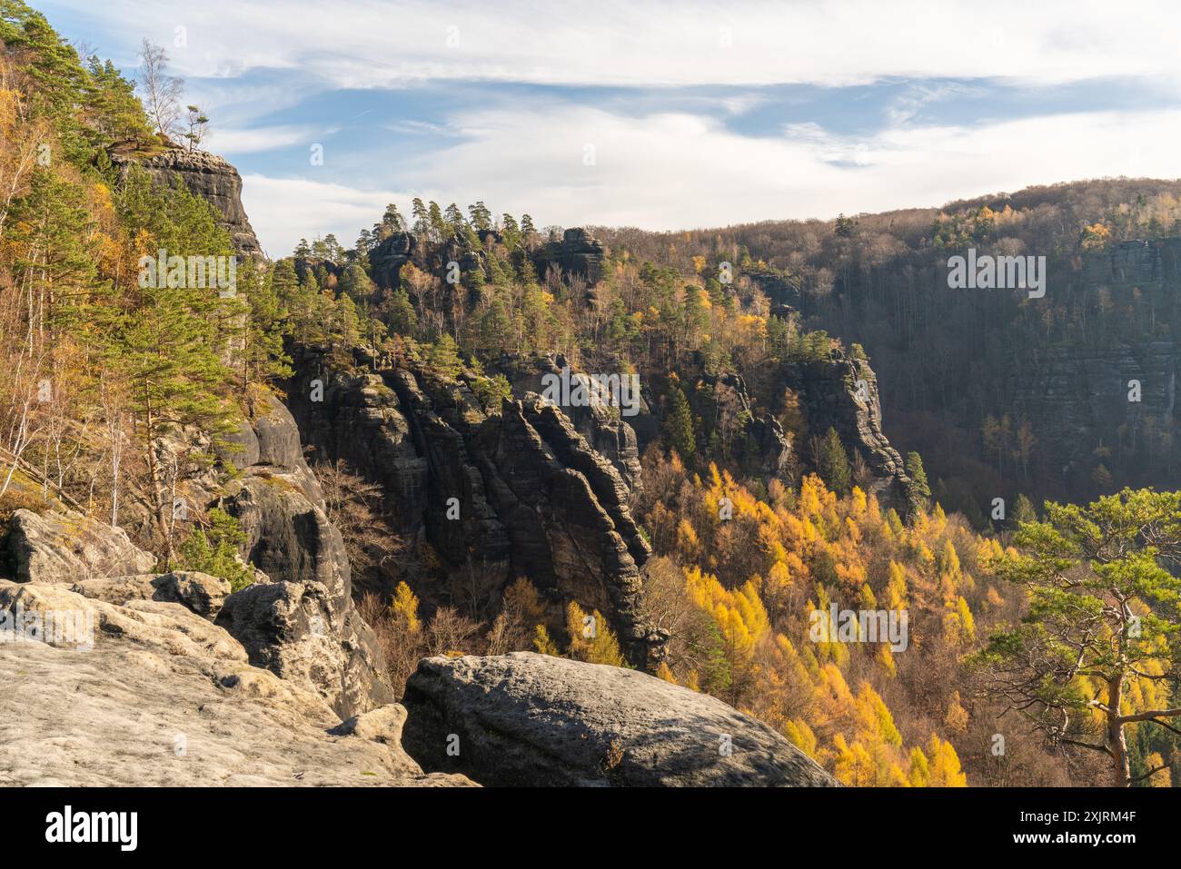 Autumn view of sandstone cliffs in the Elbe River valley, near Dresden ...