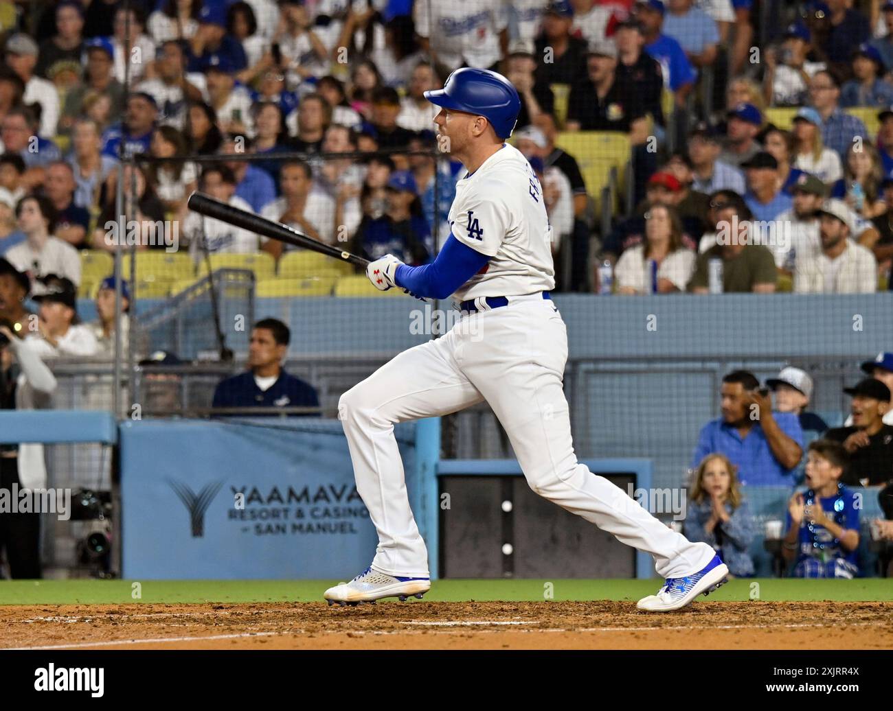 Los Angeles Dodgers Freddie Freeman hits a grand slam in the eighth ...