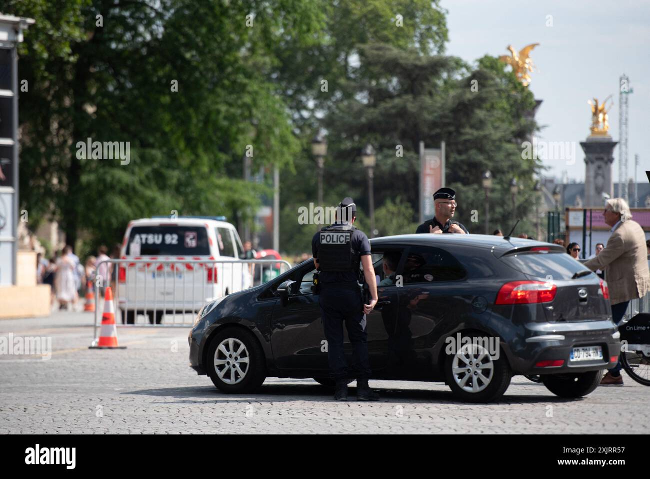 llustrations of the grey zone security perimeter ahead of Paris 2024 ...