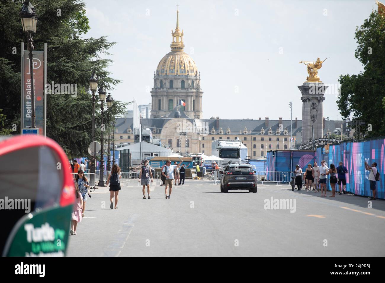 llustrations of the grey zone security perimeter ahead of Paris 2024 ...