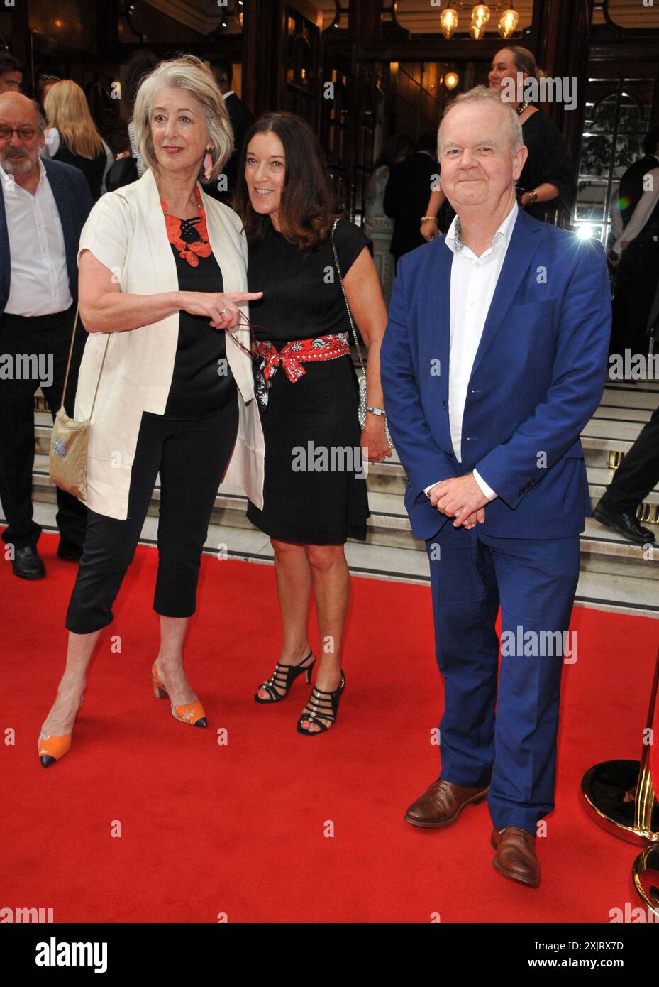 Celebrity maureen lipman hi-res stock photography and images - Alamy