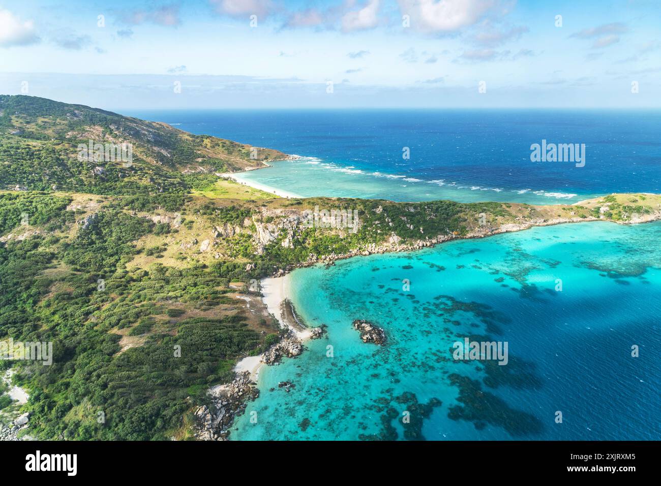 Spectacular aerial view on Lizard Island on Great Barrier Reef ...