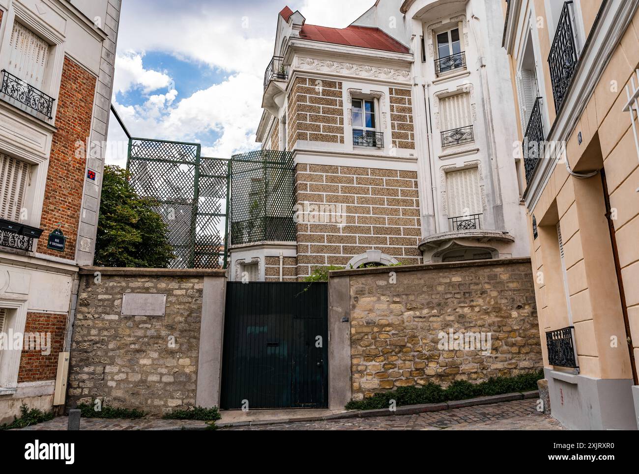 House of dalida hi-res stock photography and images - Alamy