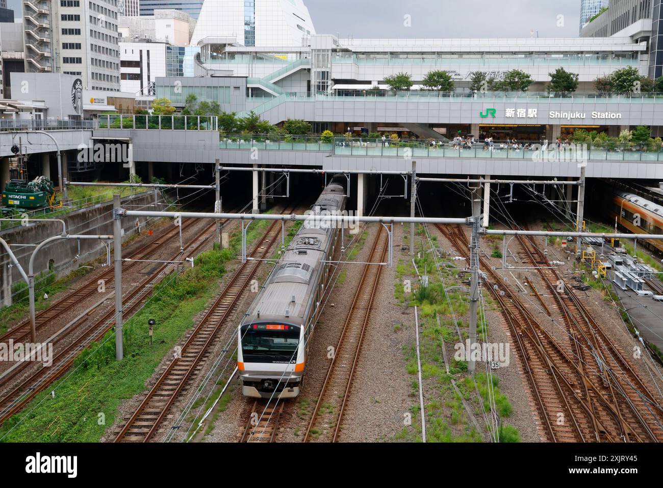 SHINJUKU STATION TOKYO Stock Photo - Alamy
