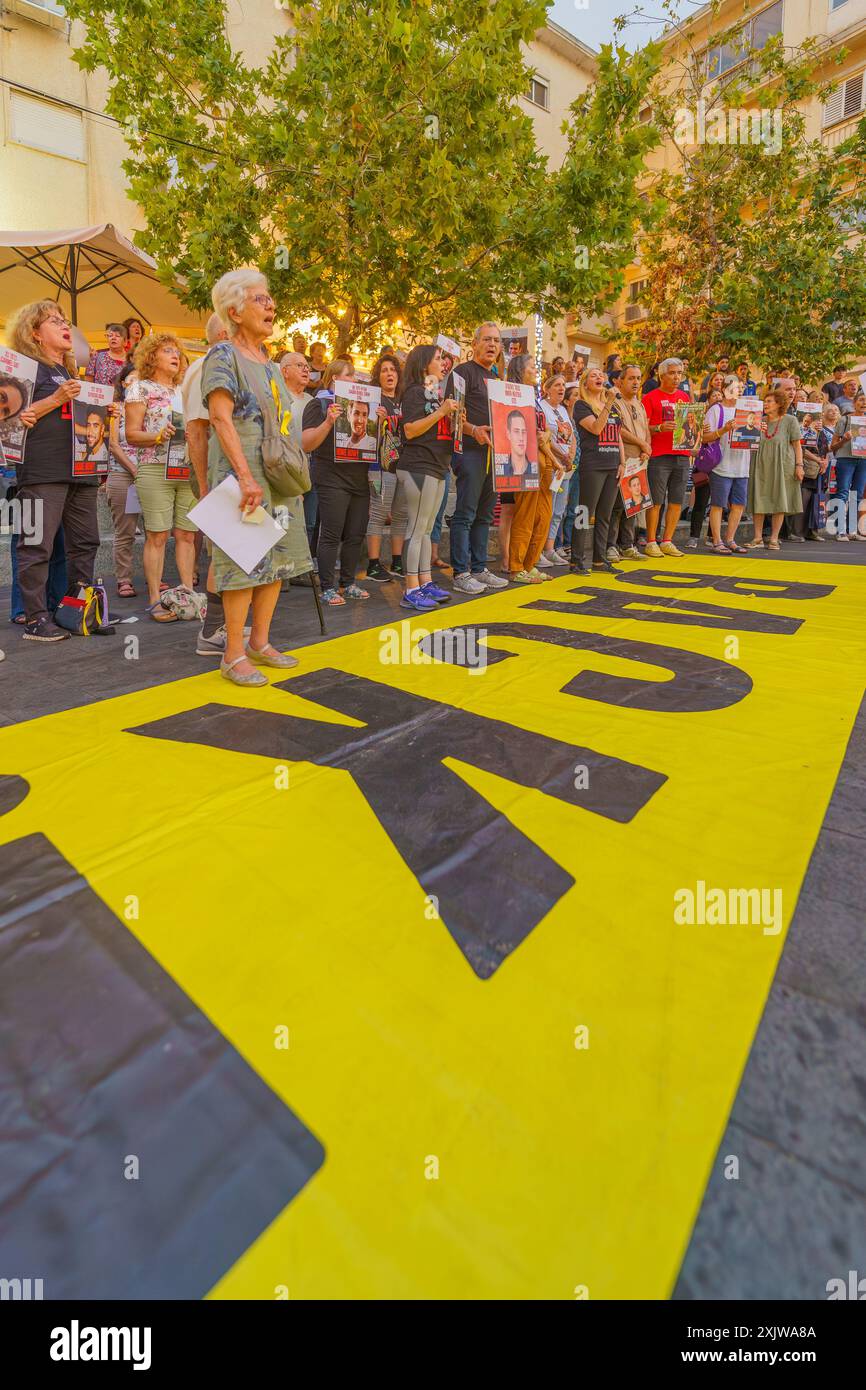 Harari people hi-res stock photography and images - Alamy