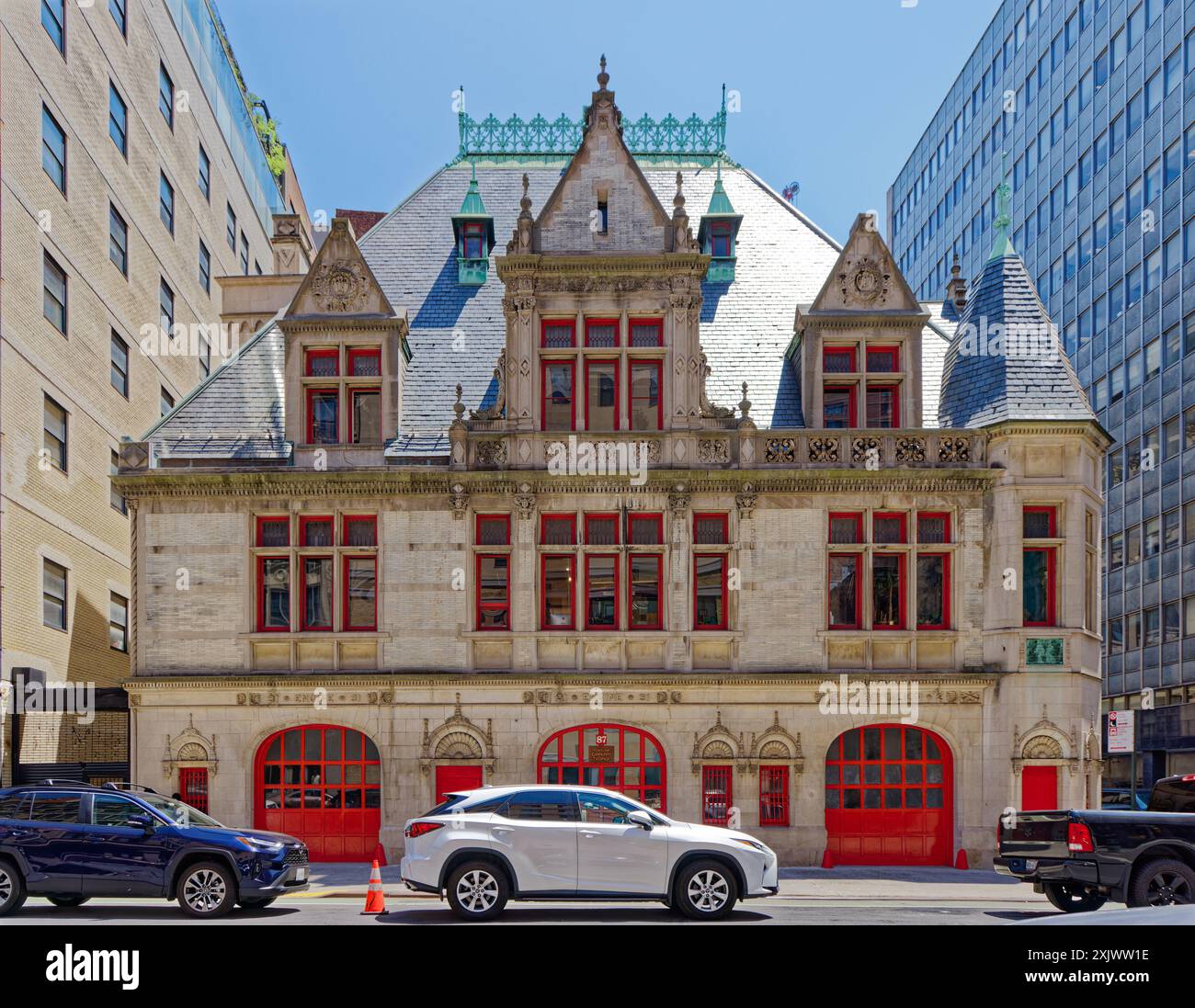 NYC Chinatown: 87 Lafayette Street, former home of Engine Company 31 ...