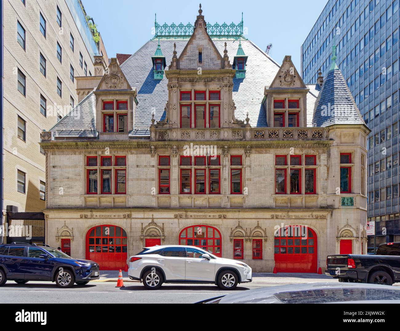 NYC Chinatown: 87 Lafayette Street, former home of Engine Company 31 ...