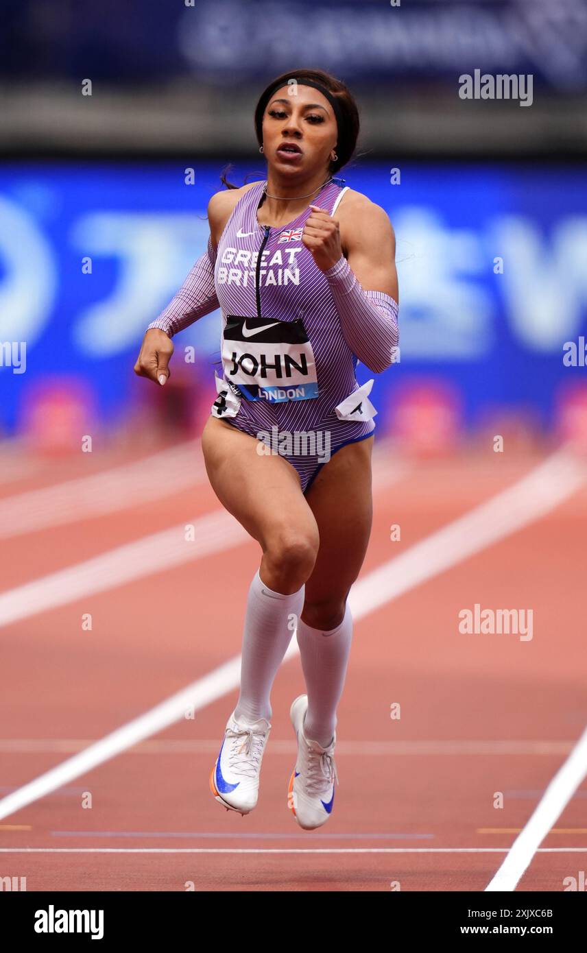 Yemi Mary John after winning the Women's 400m national final during the ...