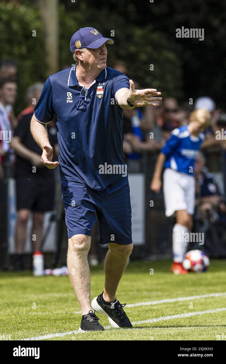 LOON OP ZAND - 20-07-2024. Sportpark De Klokkenberg. Eredivisie voetbal ...