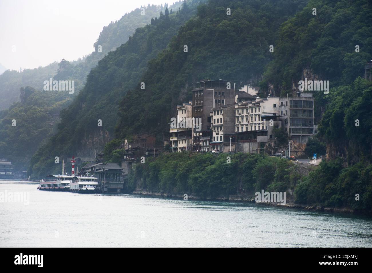 Ancient Village town charming Xiling Gorge of antique Tribe Three ...