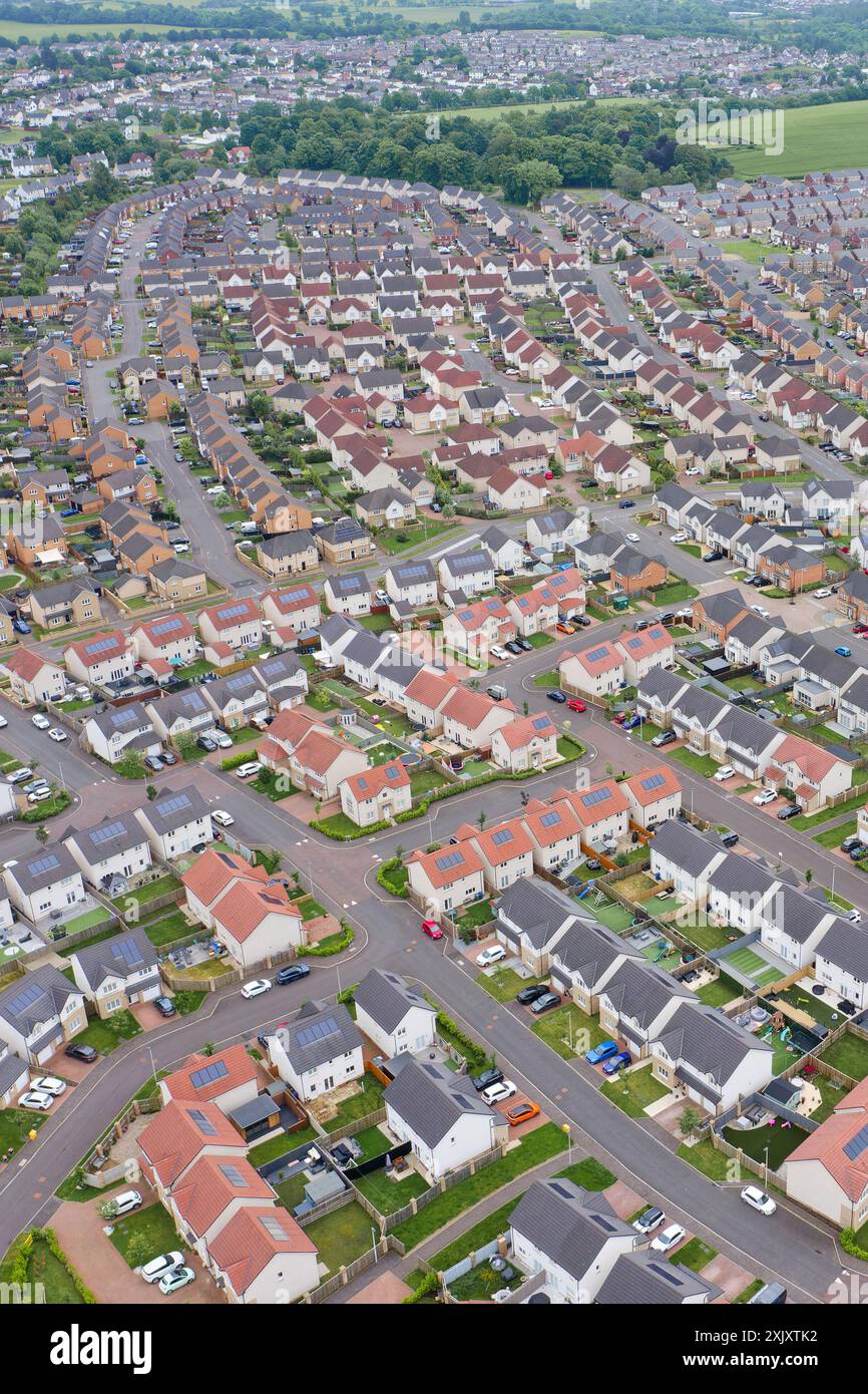 New housing development at Dargavel in Bishopton Stock Photo - Alamy