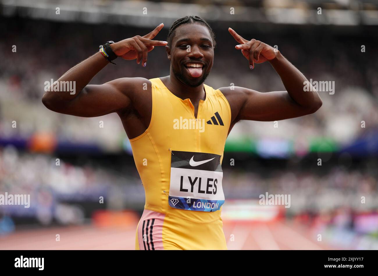 Noah Lyles celebrates winning the Men's 100m final during the London ...