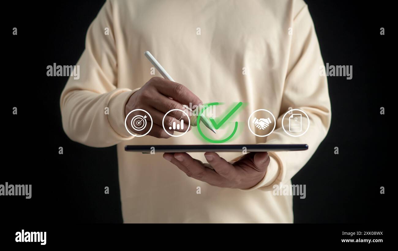 Correct mark hi-res stock photography and images - Alamy