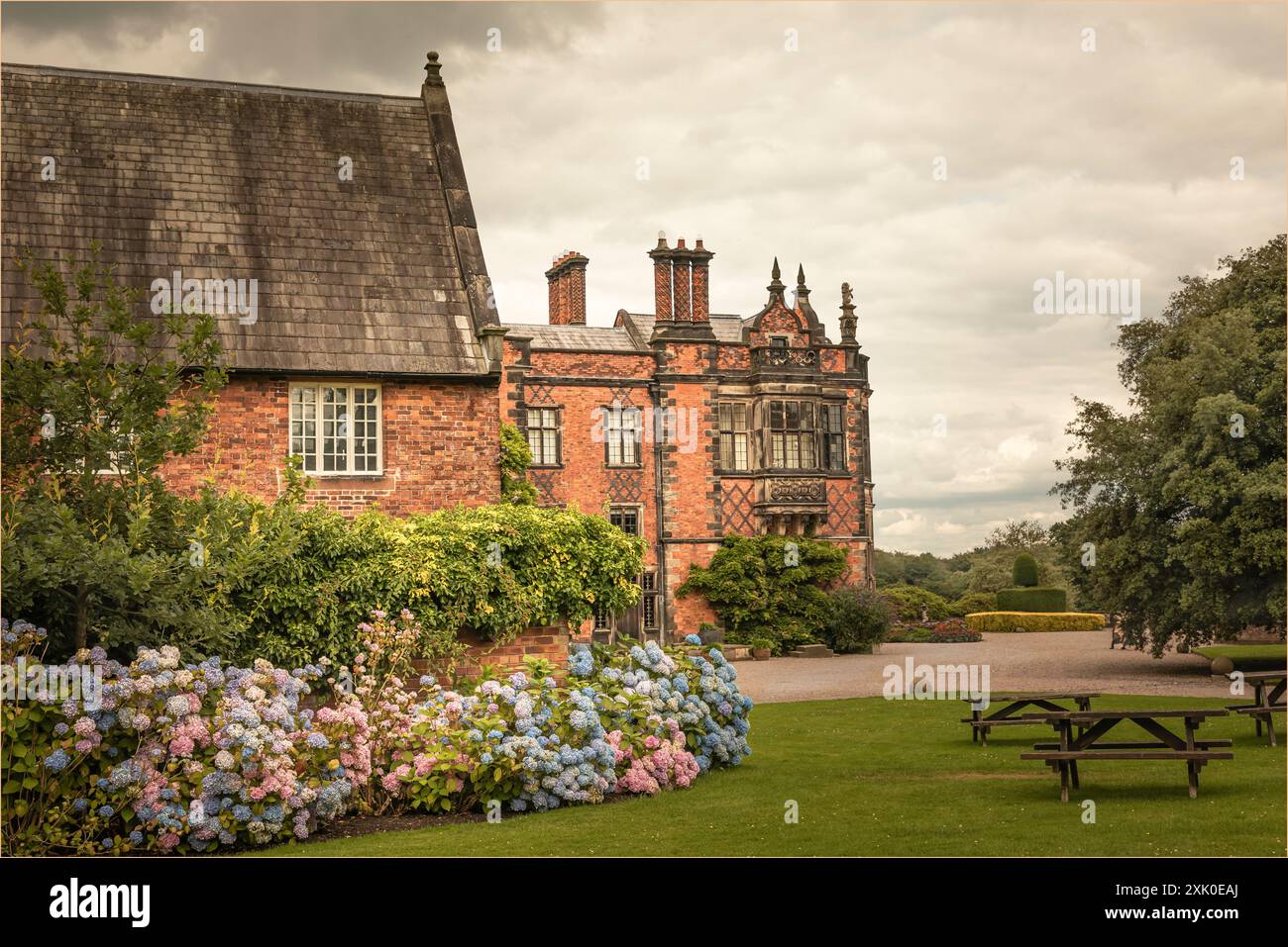 Elizabethan mansion layout hi-res stock photography and images - Alamy