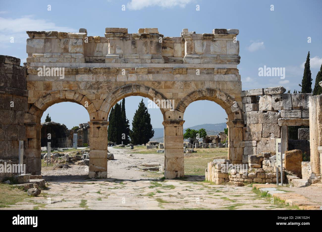 Cilicia roman ruins hi-res stock photography and images - Alamy