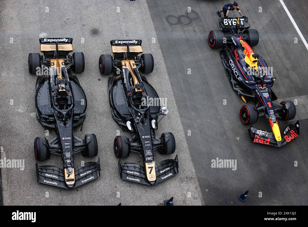 07 APX GP Modified F2 car prepared by Mercedes Applied Science and Carlin for the fictional Apex ...