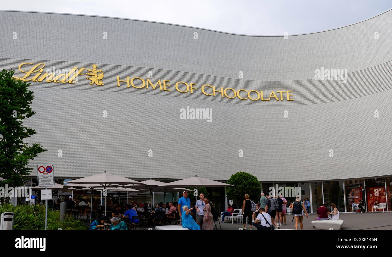 Lindt chocolate factory zurich hi-res stock photography and images - Alamy