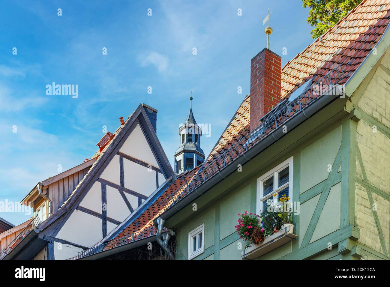 Gable roof white windows hi-res stock photography and images - Alamy