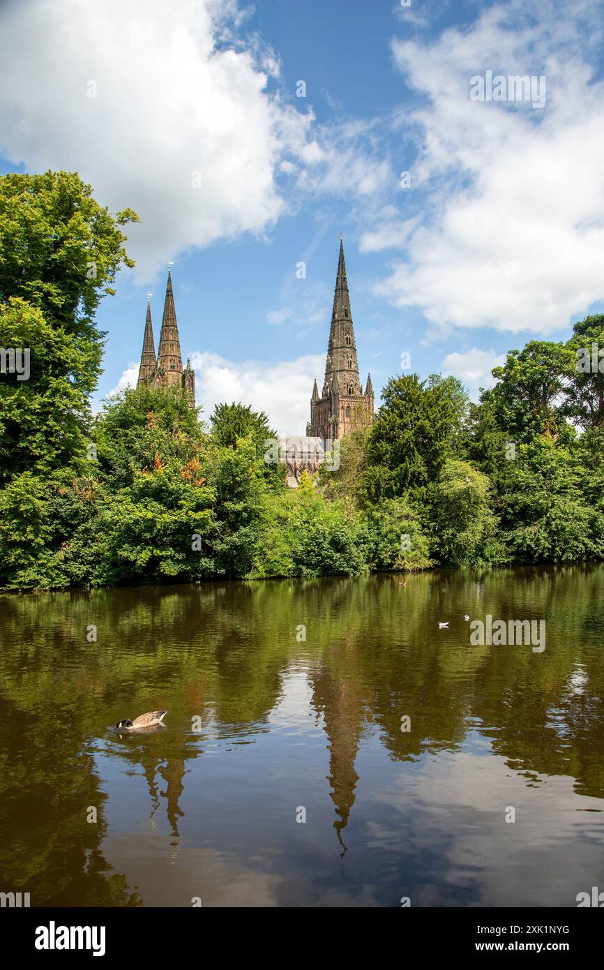Lichfield Cathedral Staffordshire, Church of the Blessed Virgin Mary ...