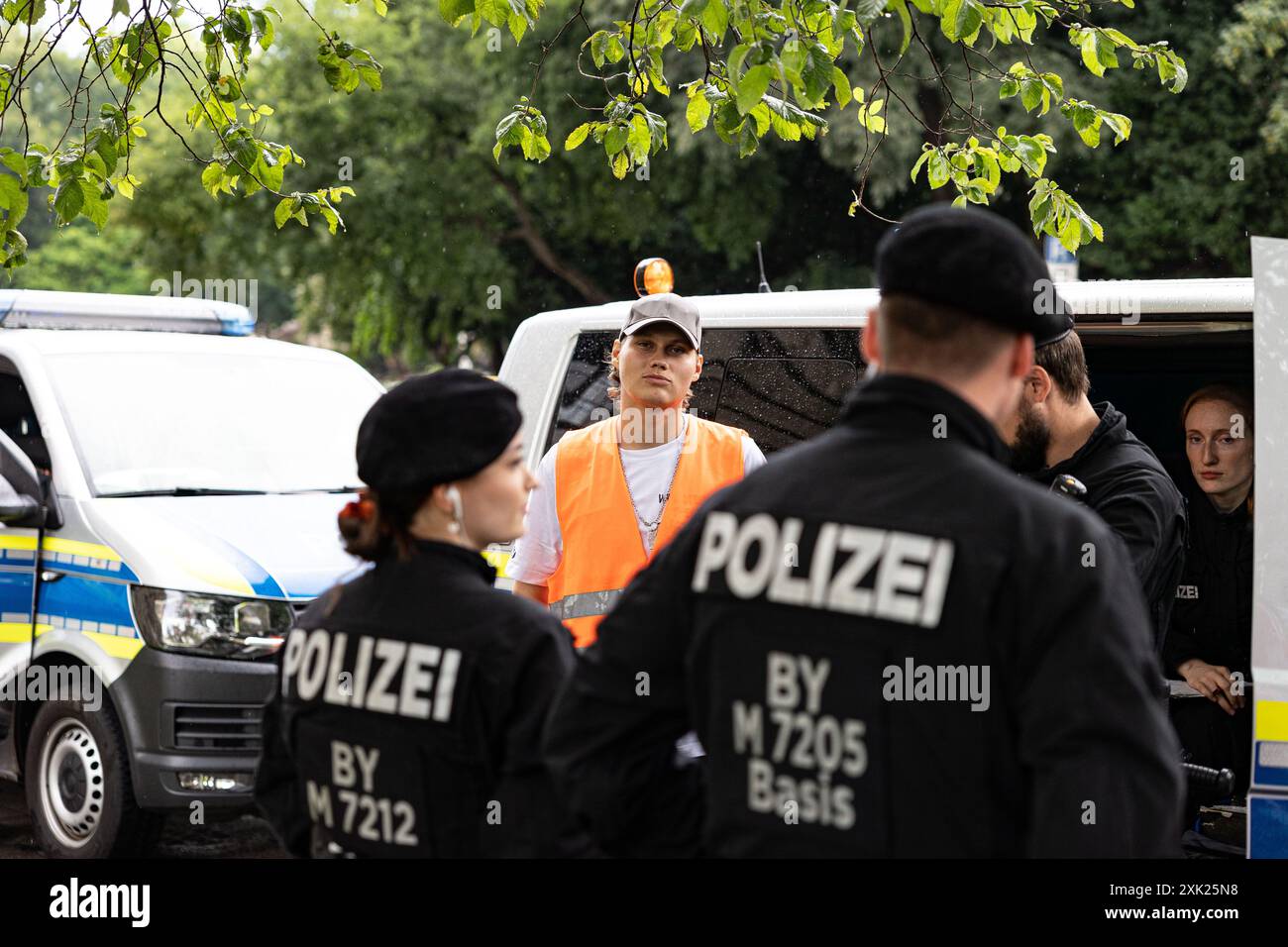 Disobedient Assembly of the Last Generation and the alliance Stop ...