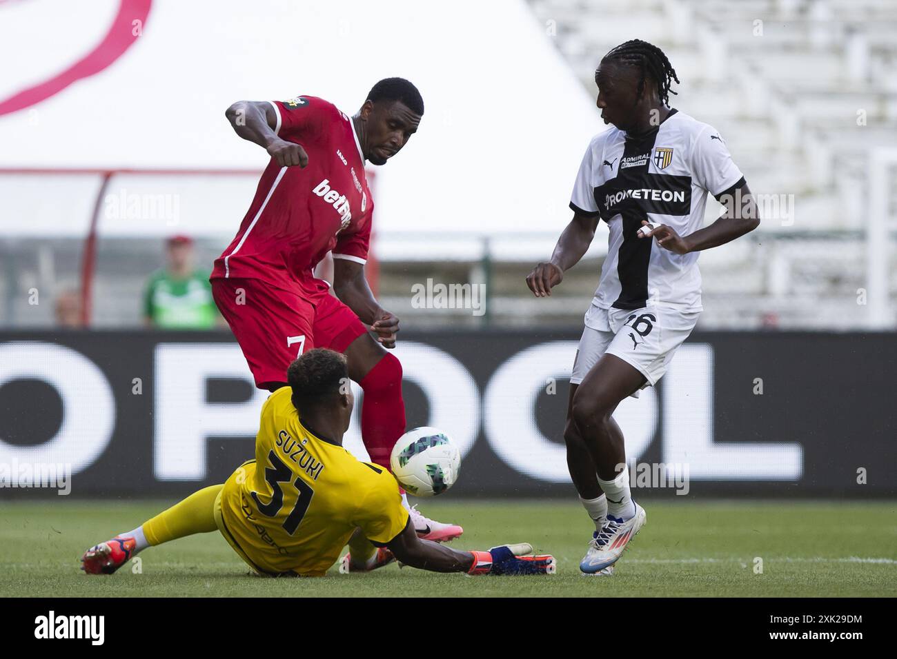 Antwerp, Belgium. 20th July, 2024. Parma's goalkeeper Zion Suzuki and ...
