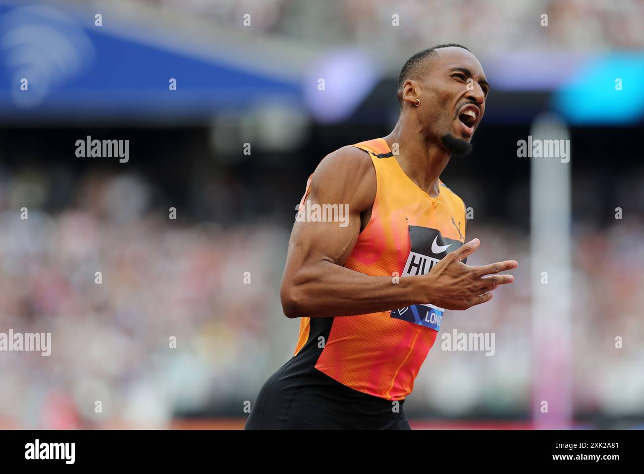 Record breaking runner running winner hi-res stock photography and ...