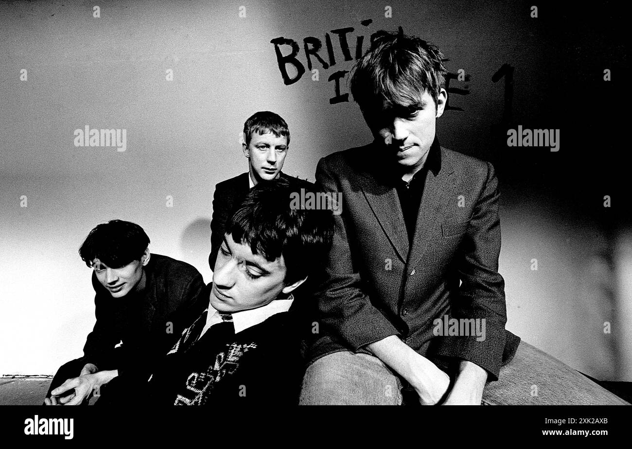 Blur Britpop band featuring Damon Albarn, Alex James, Dave Rowntree ...