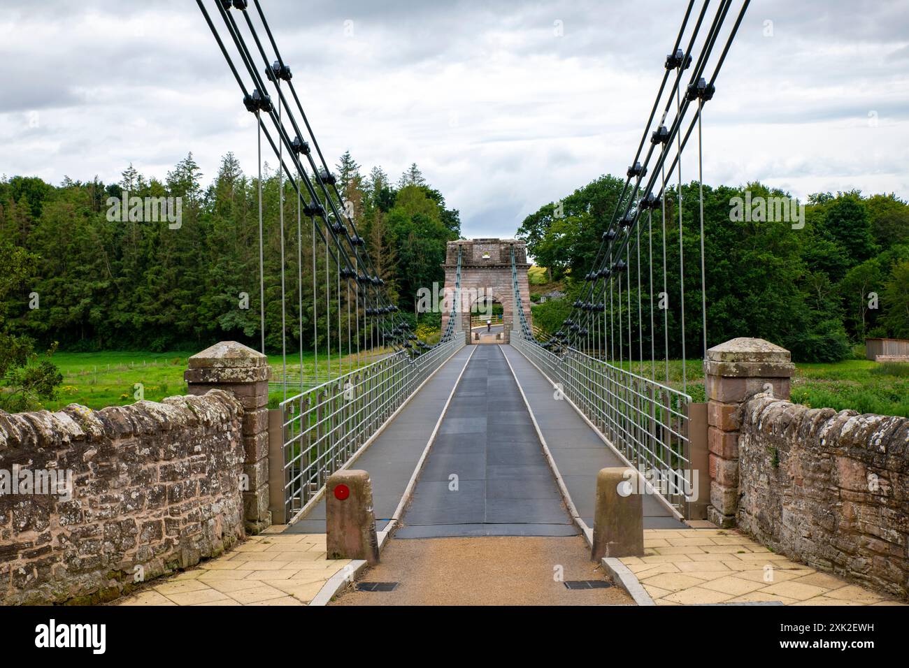 Union chain bridge hi-res stock photography and images - Alamy