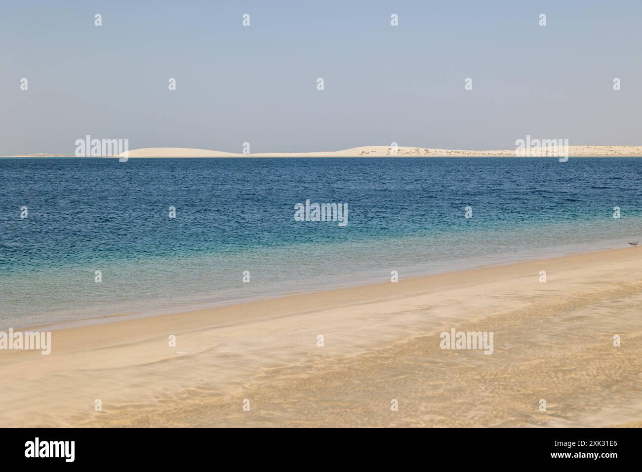 Khor al adaid qatar hi-res stock photography and images - Alamy