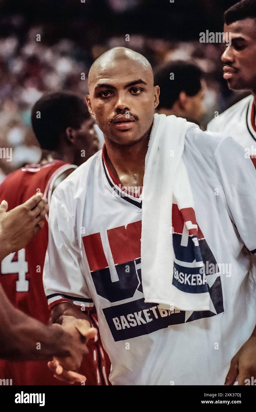 Charles barkley usa basketball hi-res stock photography and images - Alamy